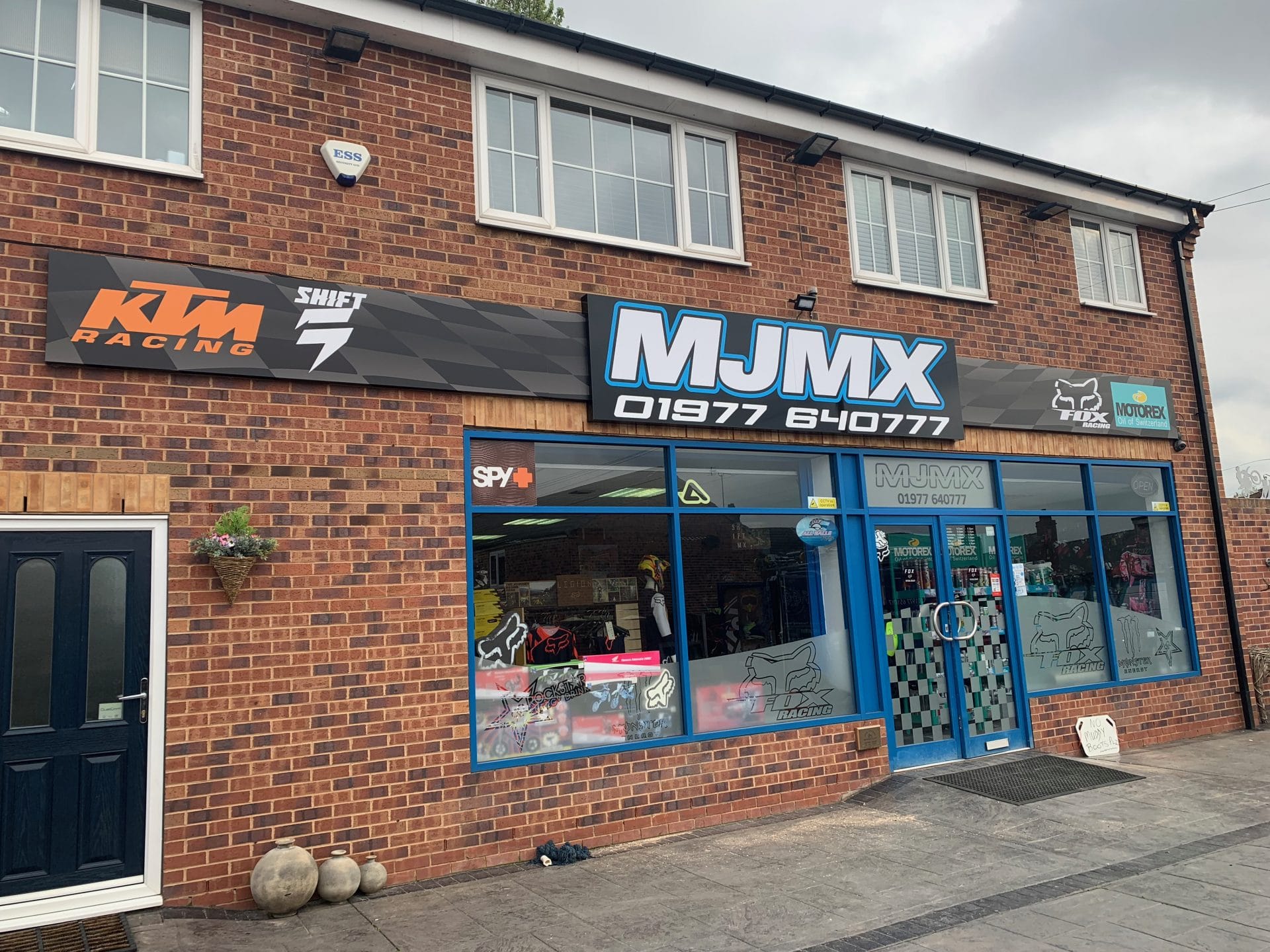 Tray Signage - HG Graphics