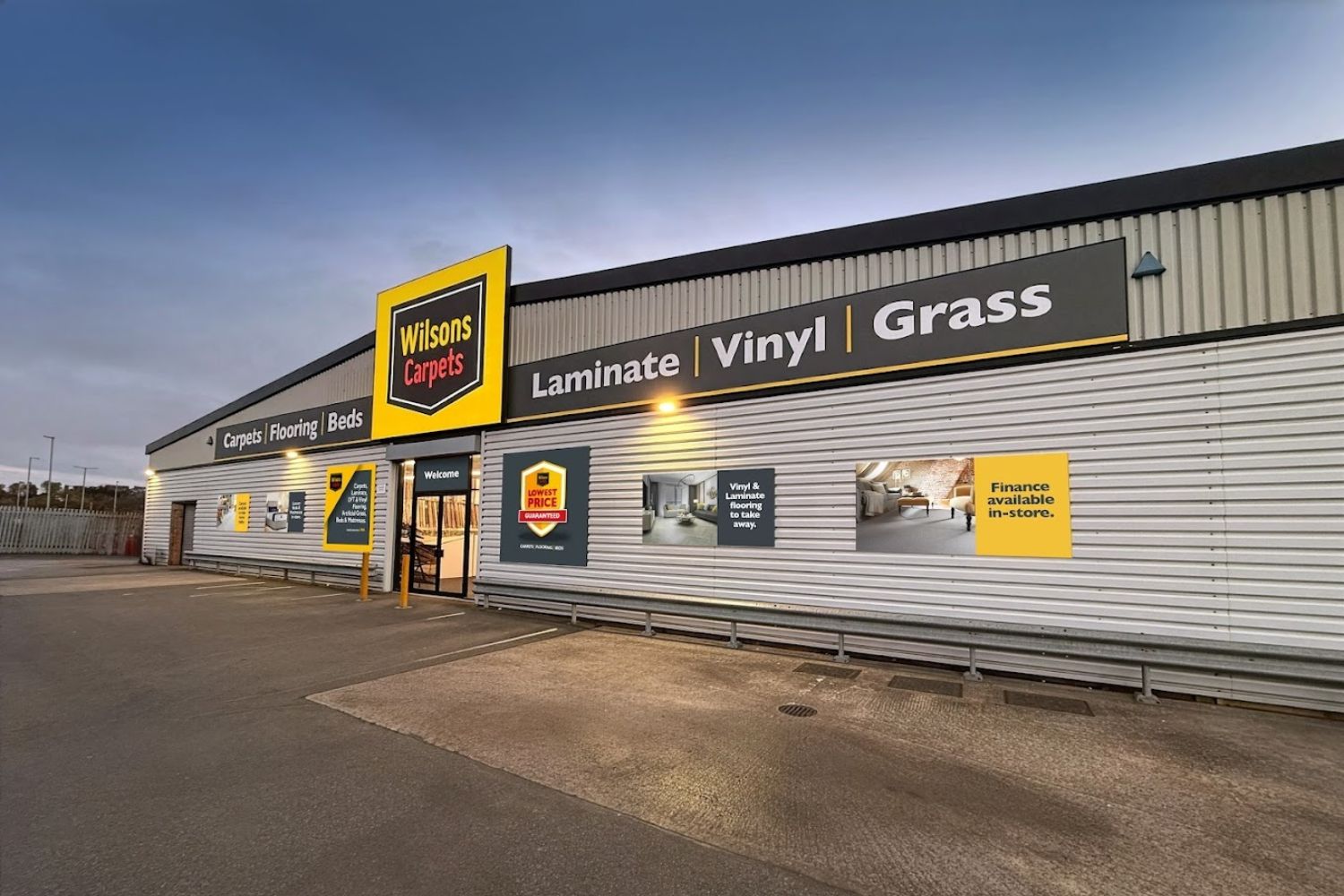 Wilsons Carpets Barnsley | Illuminated Signage | HG Graphics